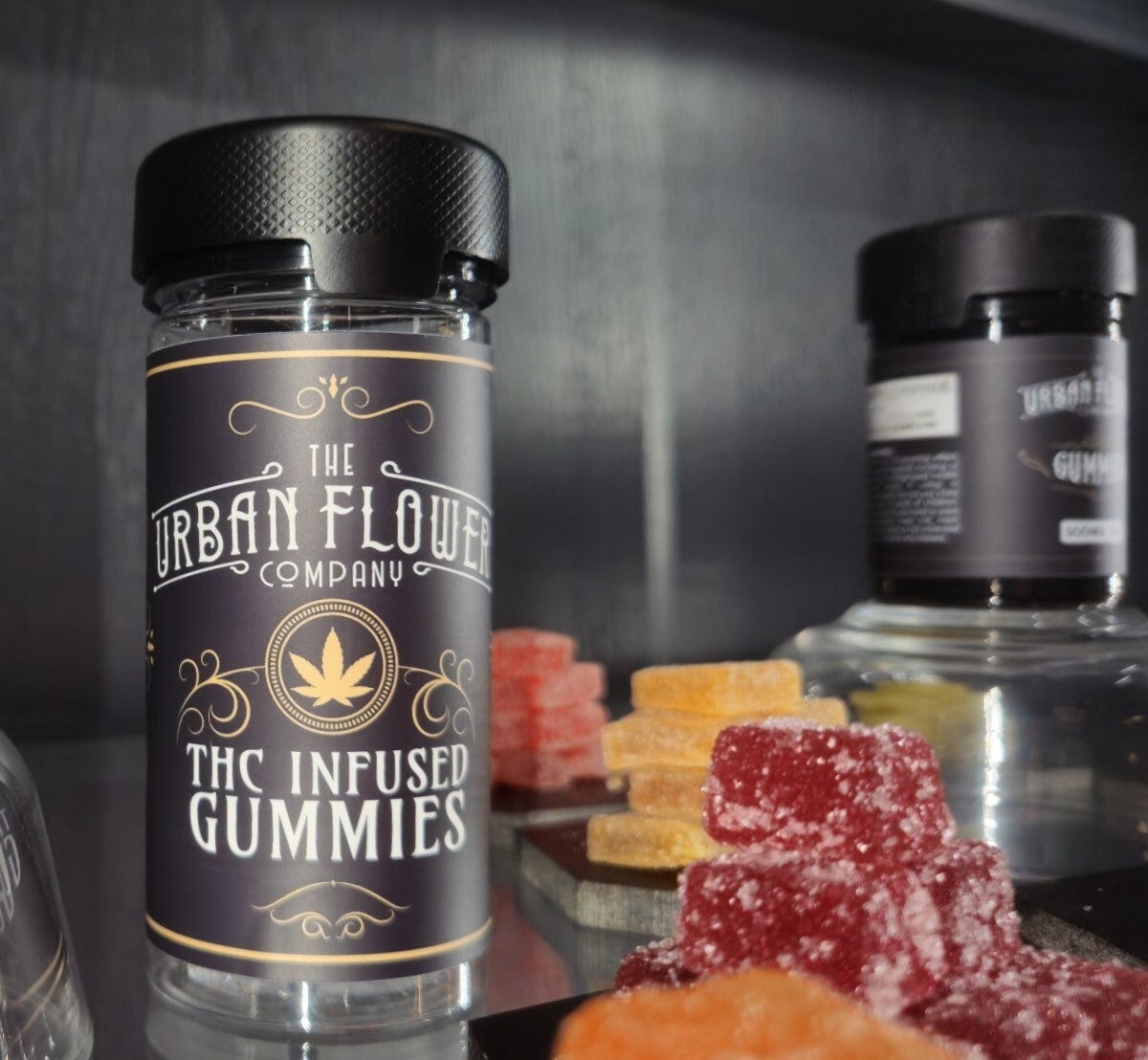 THC Top Shelf Gummies - 30ct | THE URBAN FLOWER COMPANY